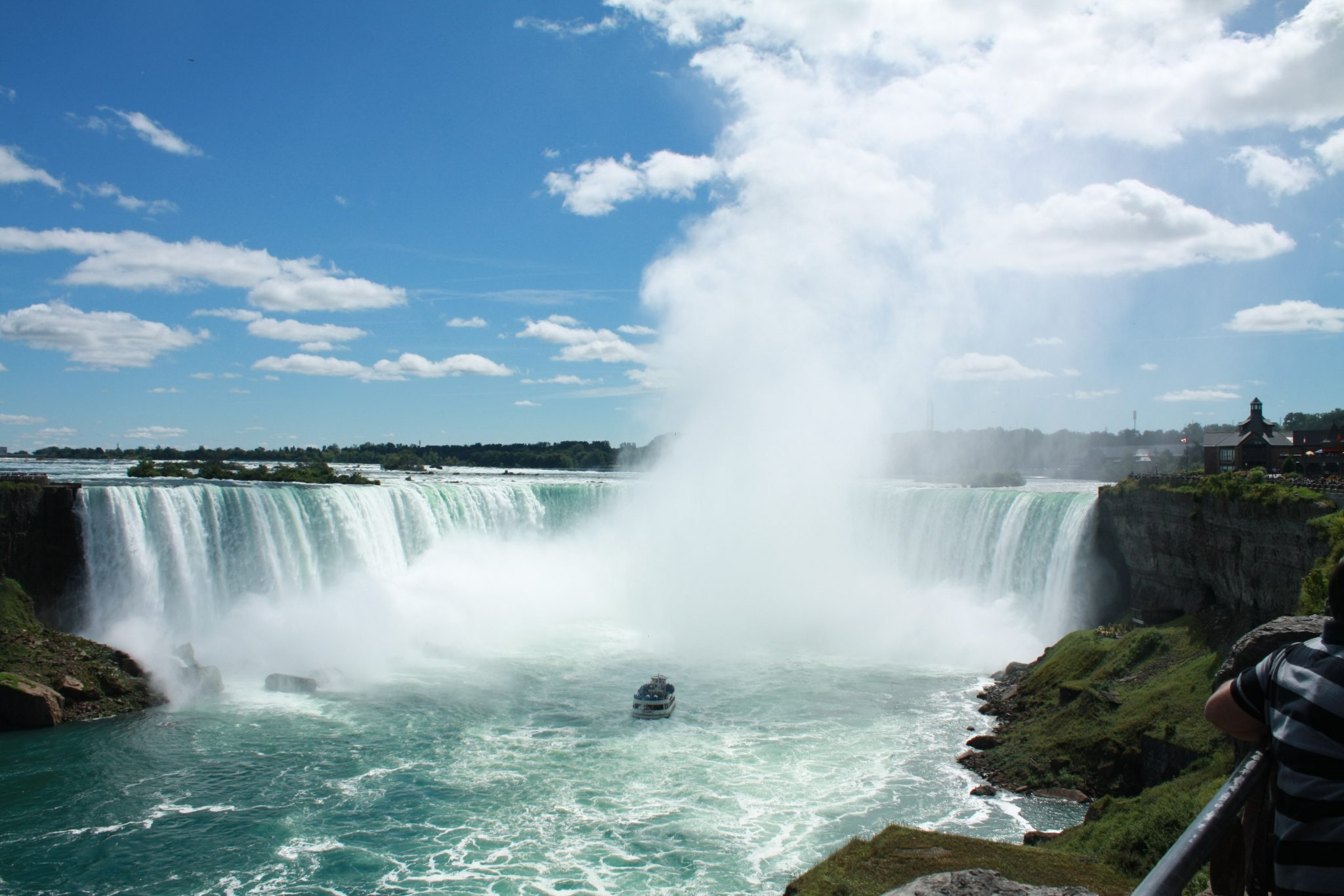 14 Incredible Destinations for Families in Canada - 5 Lost Together