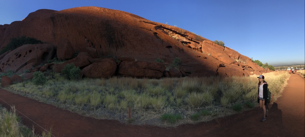 Our Tips for Exploring Uluru with Kids - 5 Lost Together